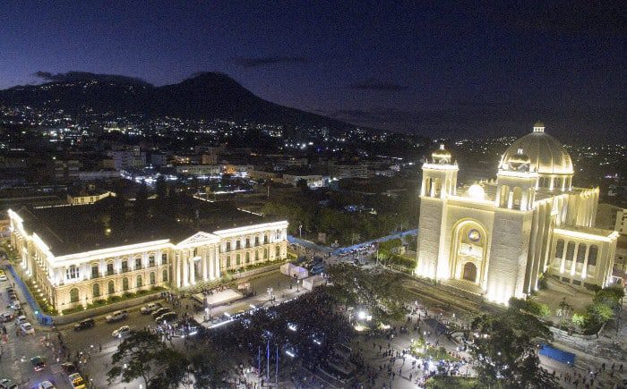 El Salvador Landmarks. Most Famous Landmarks in El Salvador